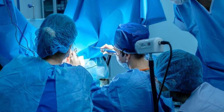 Laparoscopic Colon Resection | An Overview | Dr. Pinak Dasgupta